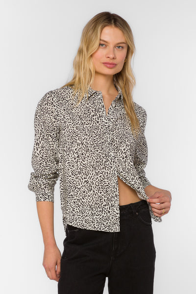 Natalie Snow Leopard Shirt – Velvet Heart Clothing